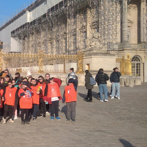 Ici, c’est Versailles… - Ecole publique de Roz-Landrieux